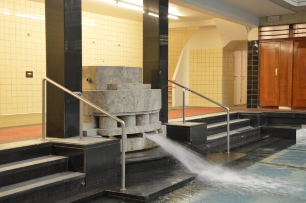 BAINS DE SAINT-JOSSE - SWIM.BRUSSELS