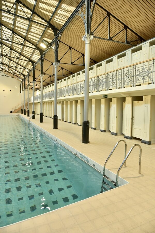 IXELLES SWIMMING POOL - SWIM.BRUSSELS